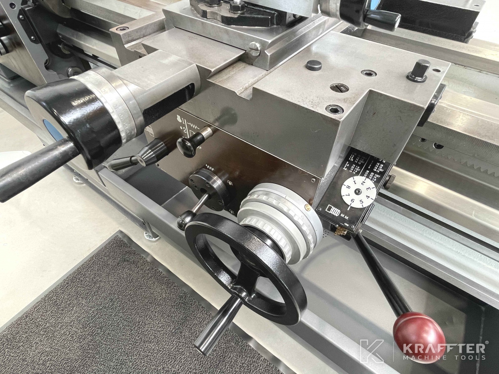 Colchester Master VS 3250 Tour à métaux occasion à vendre (06)